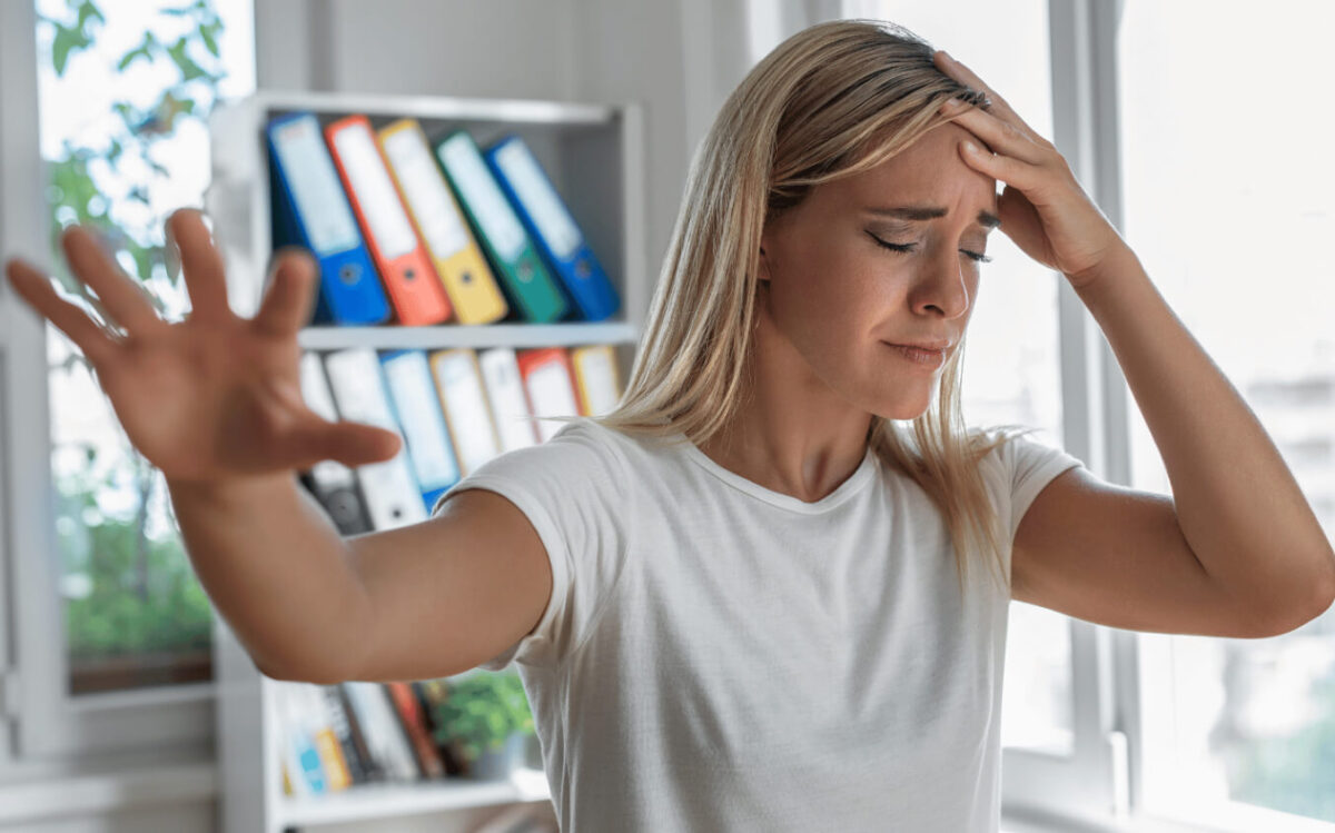 Left Side of Neck Hurts? Here's Why and How to Relieve the Pain